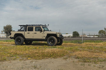 2022 Jeep Gladiator - XD SLASH - Black | Wheel Pros
